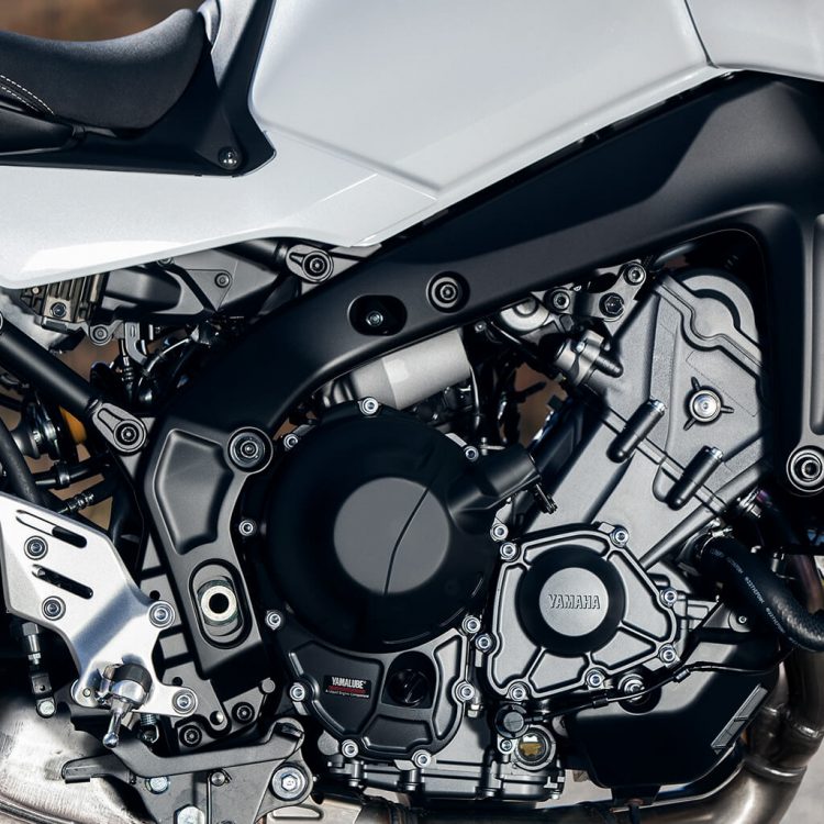 AP000306314_2023_MTT890D_BWP1_EUR_MT09TRGT_DET_007_03 - Incolmotos Yamaha