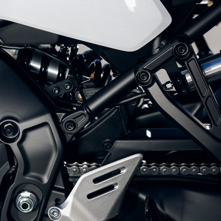 AP000306318_2023_MTT890D_BWP1_EUR_MT09TRGT_DET_013_03 - Incolmotos Yamaha